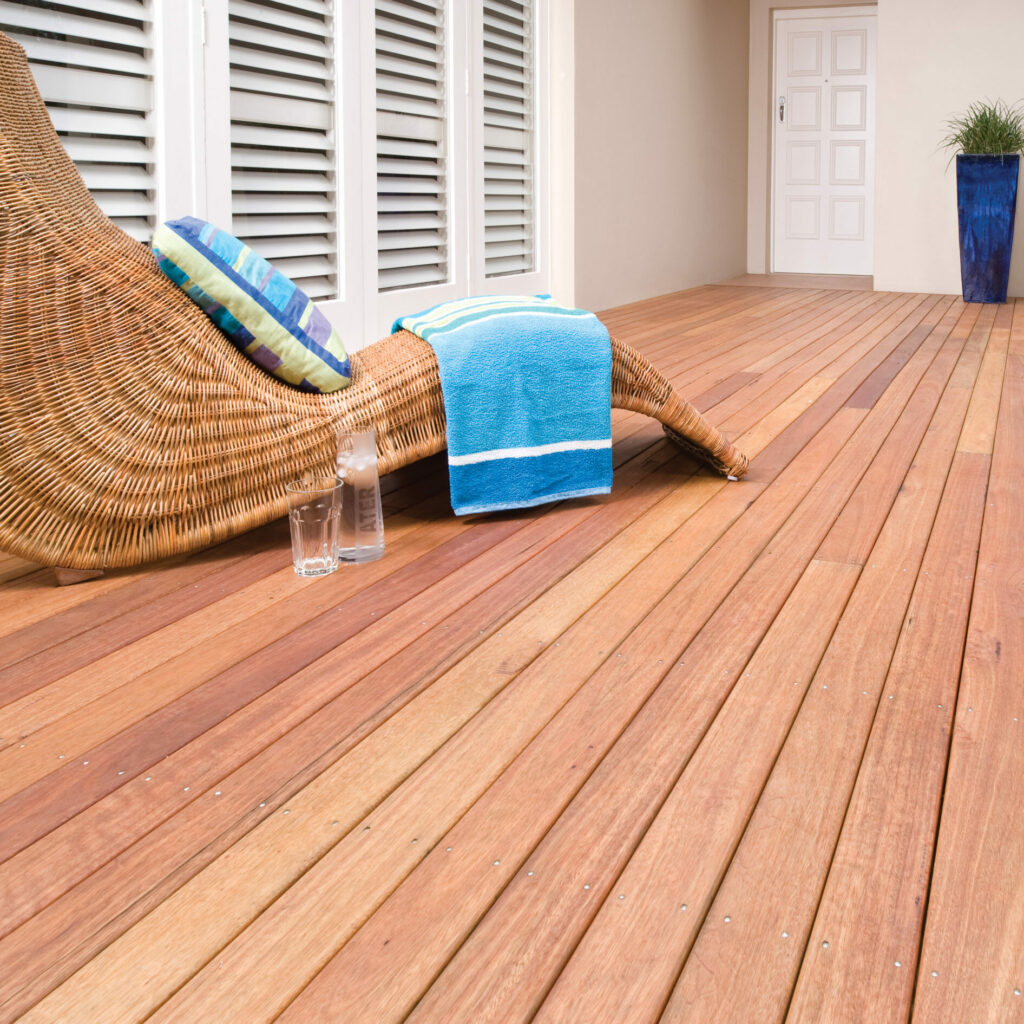 Portfolio – Decking – Simmonds Lumber